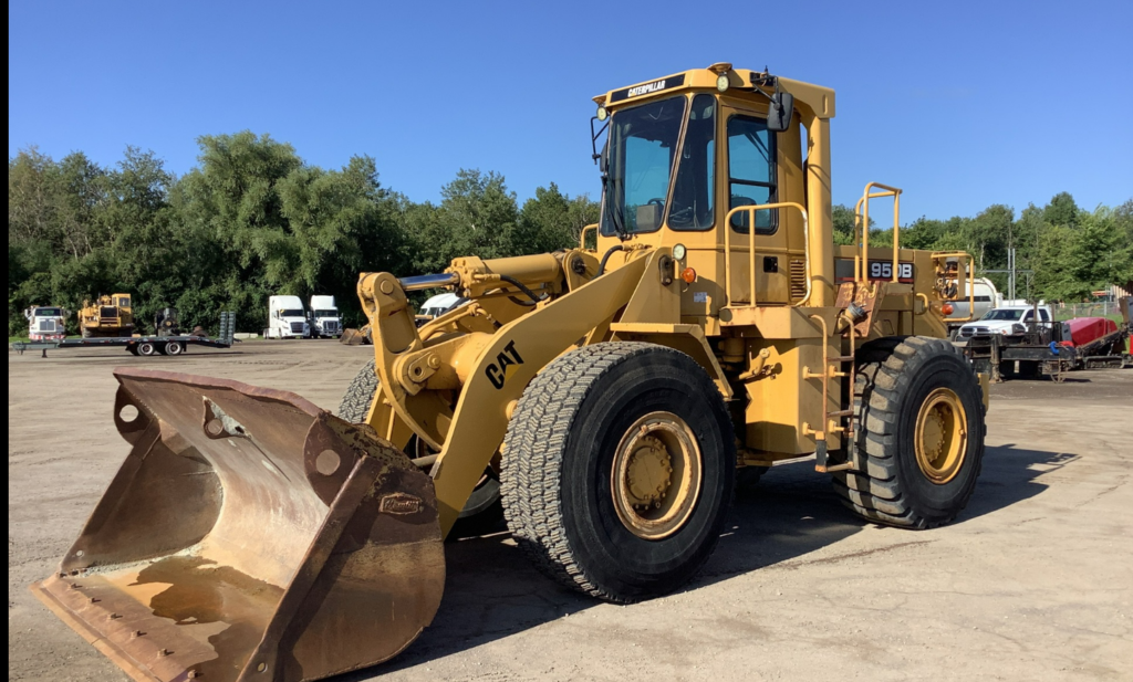 1977 950B CATERPILLAR - Alsakha Used Heavy Equipment & Spare Parts TR L.L.C